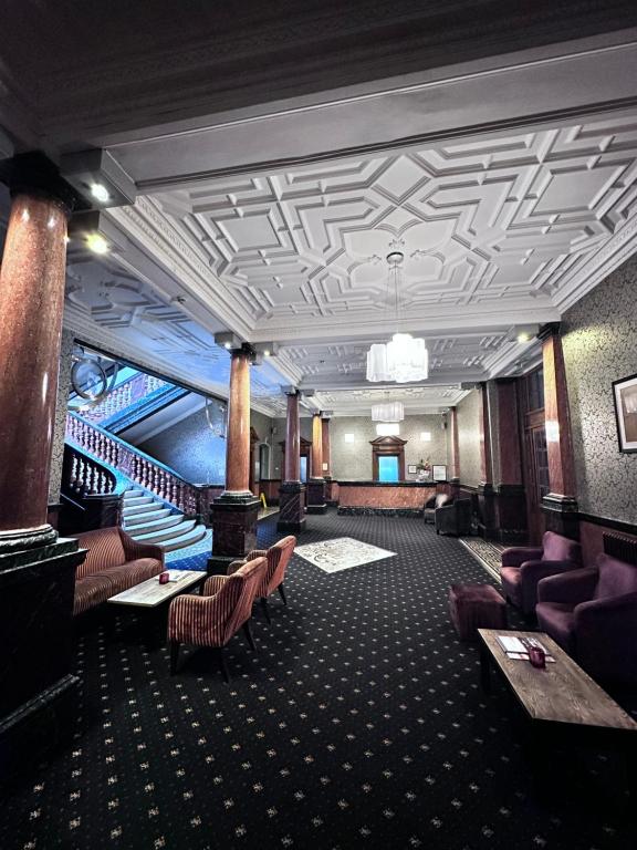 Sri Lanka’s Dedigama group buys a famous hotel in UK